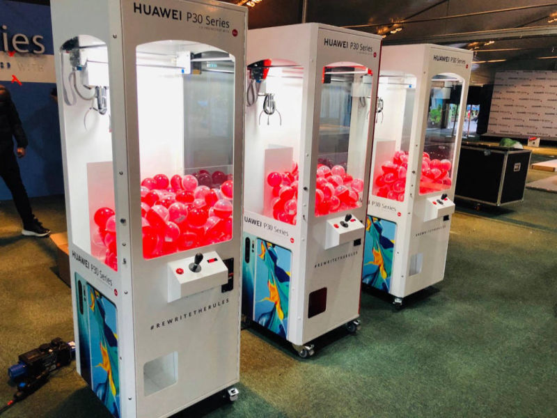 Prize Crane Machine Hire UK | Grabber Arcade Game